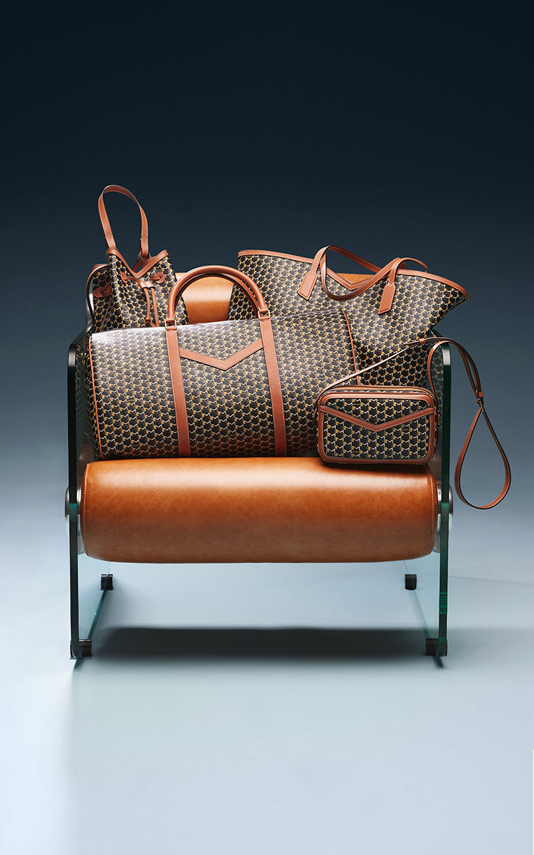 MOYNAT PARIS